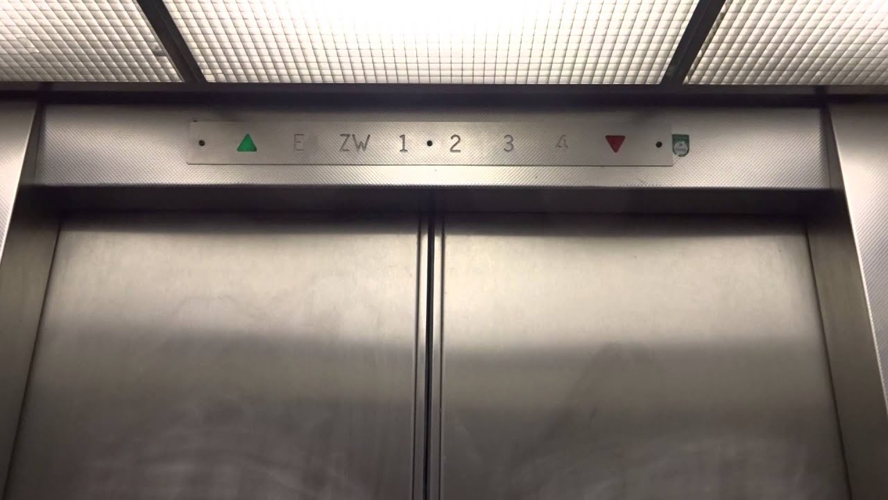 Short Video: Amazing Old 1973 OTIS Lexan Upgr. T. Els/Lifts@Karstadt ...