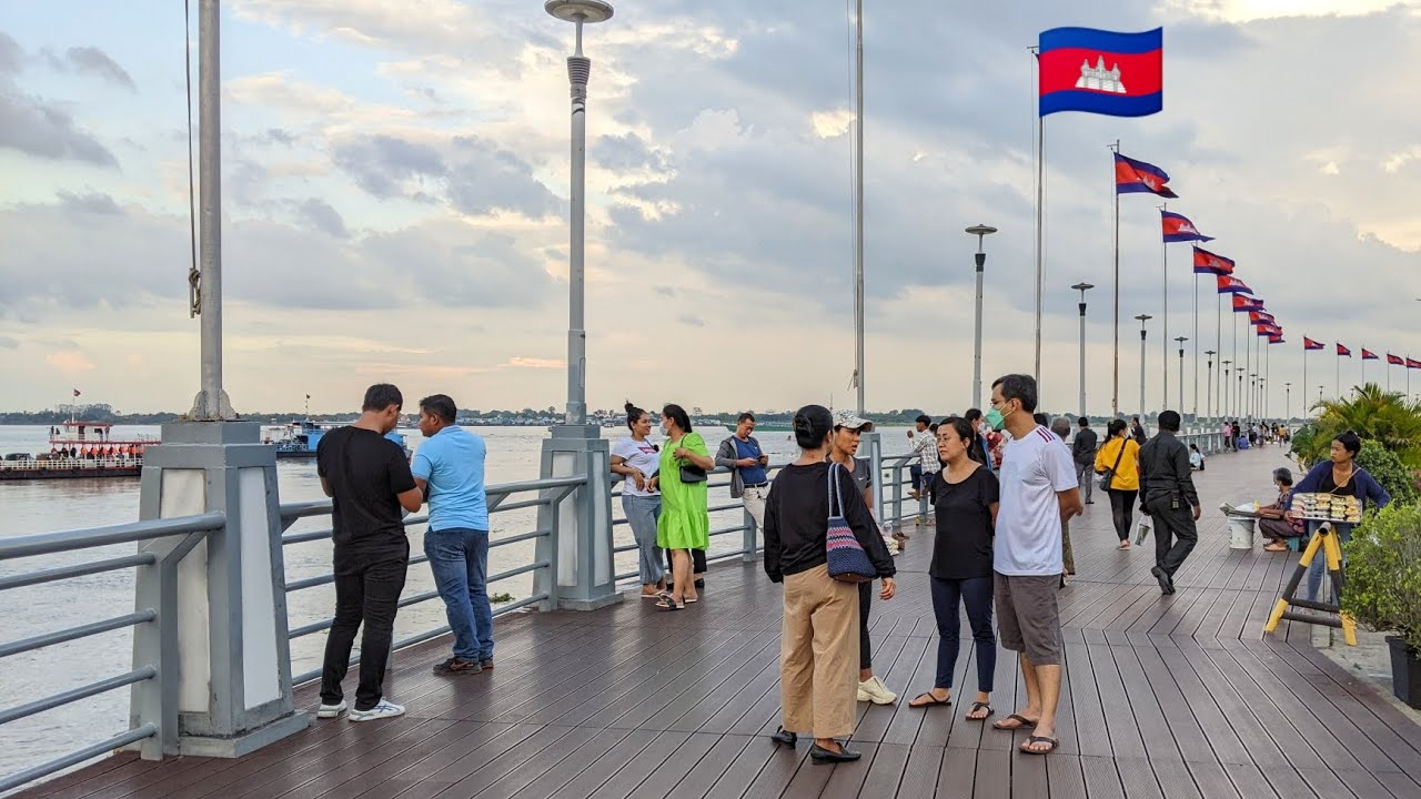 Walking tour in Diamond Island (Koh Pich) Phnom Penh Cambodia - YouTube
