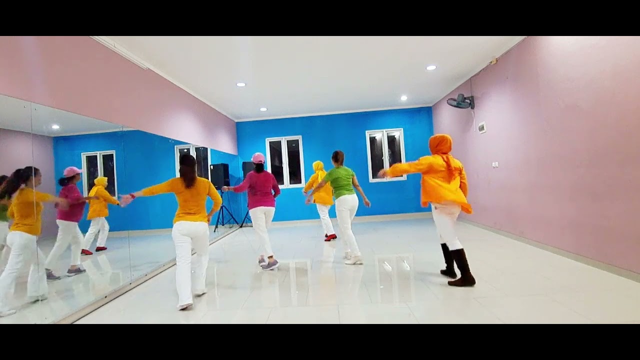 Maria Cha Cha - Line Dance - @DENKANDOLU (INA) Oktober 2023 - Demo Dede ...