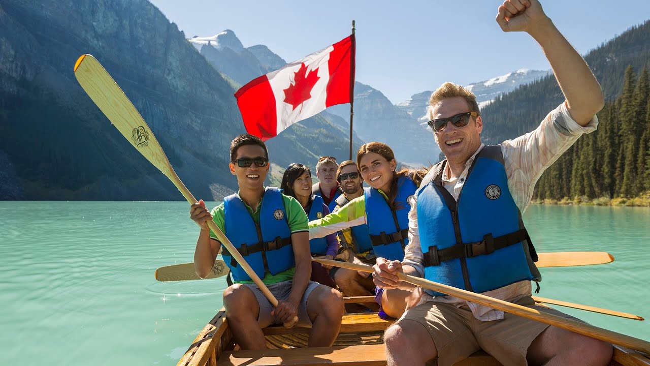 VIDEO: Voyageur Canoe Experience - Mountain Adventure Program - YouTube