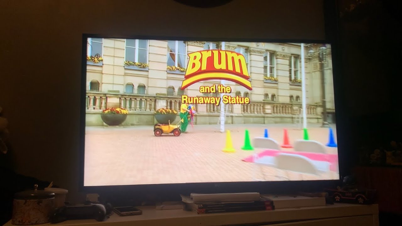 Brum Runaway Statue UK DVD: Opening - YouTube
