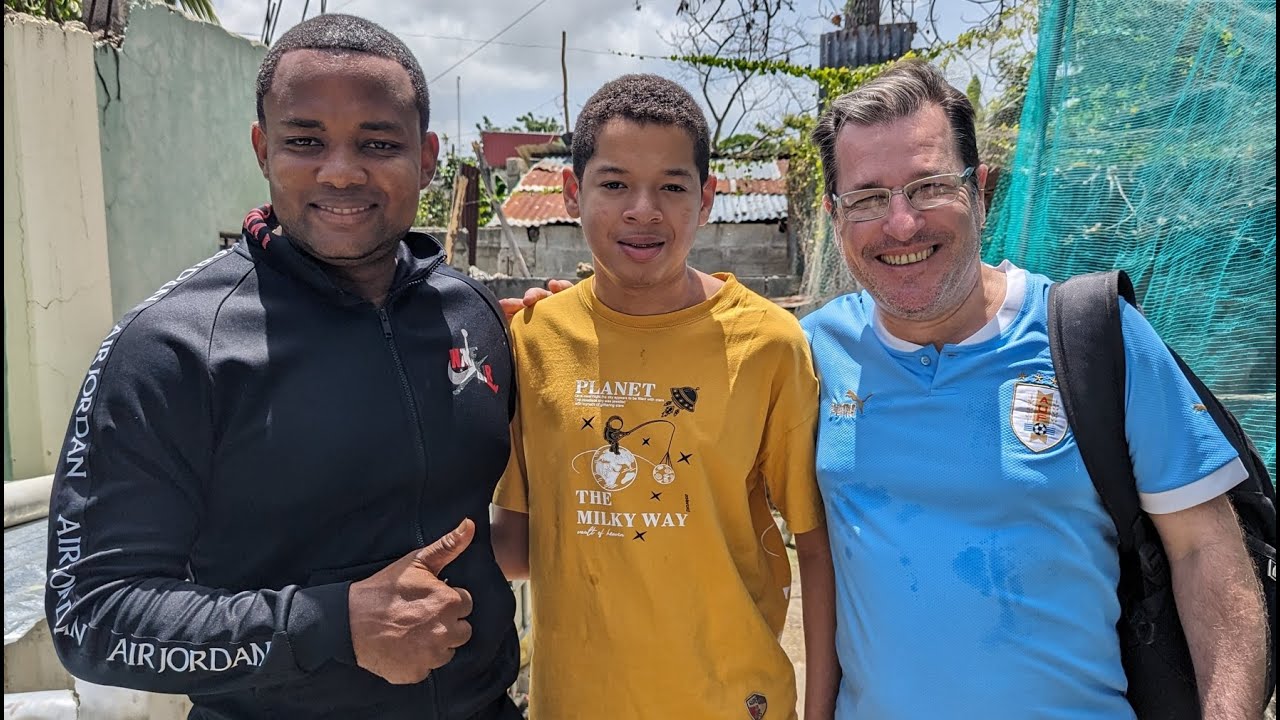 Visita al Criadero de betta y goldfish Javier RD - YouTube