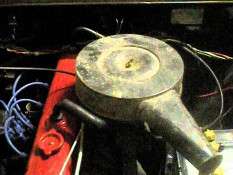 Holden 202 Red motor running - YouTube