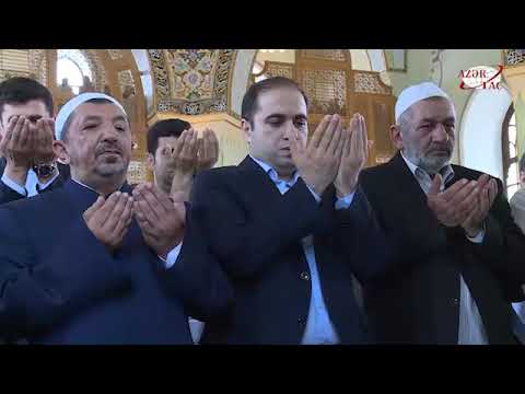 Azərbaycan məscidlərində bayram namazı qılınıb