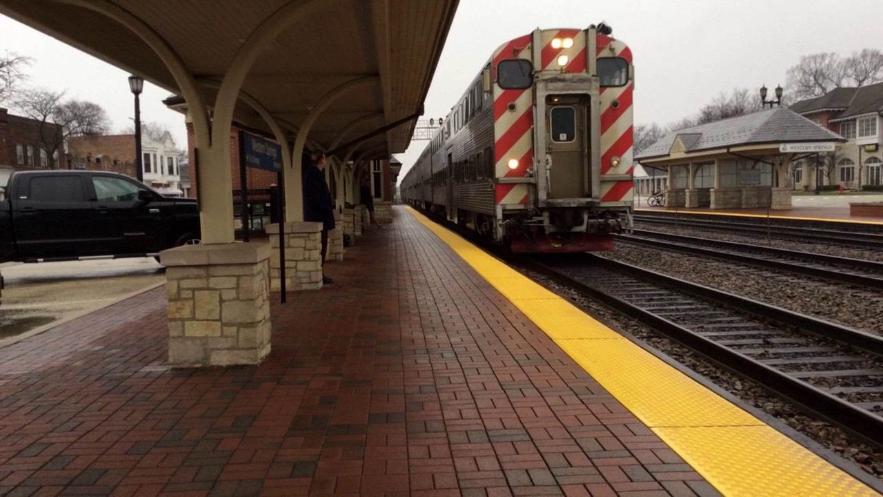 Metra 185 East - Western Springs IL - YouTube