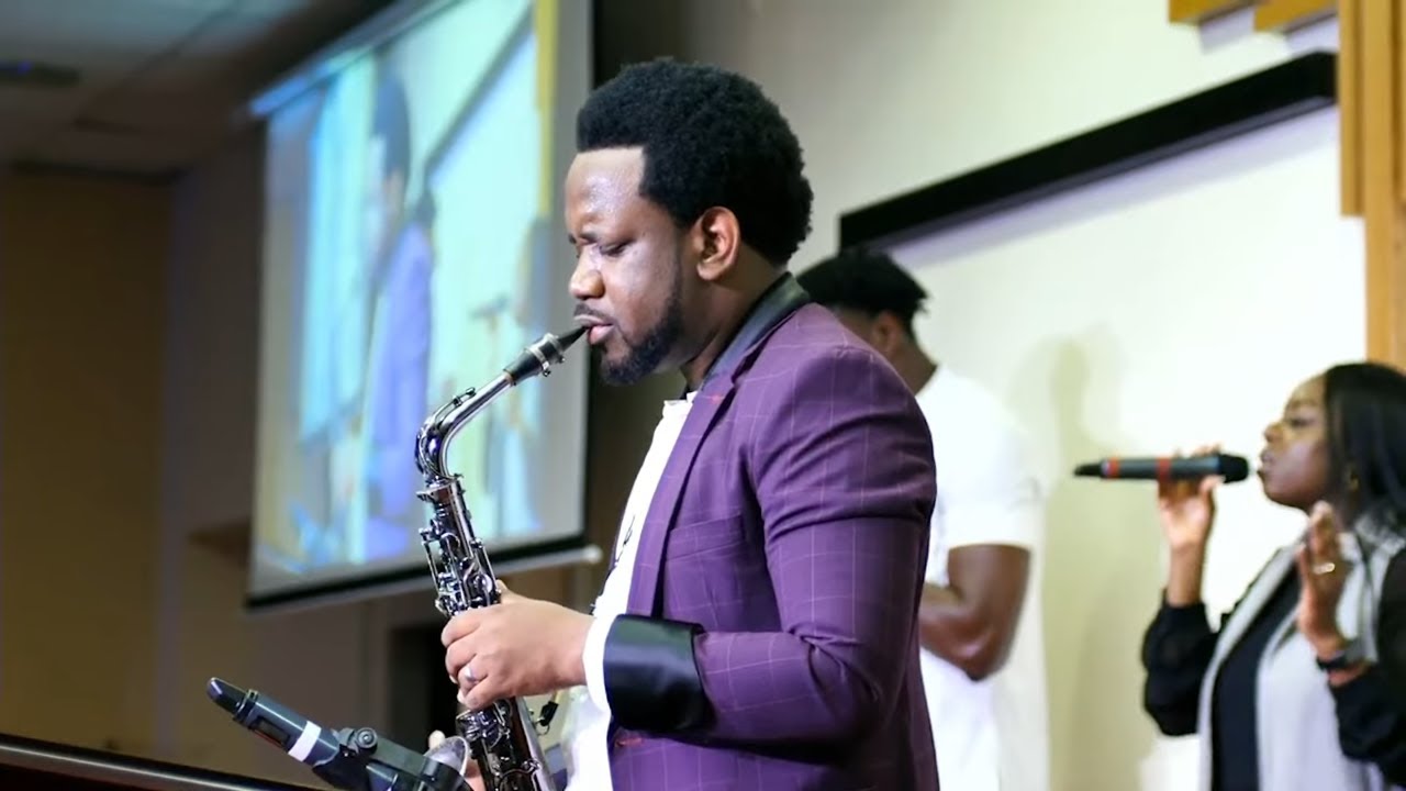 BeeJay Sax | Praise and Worship | Winners Way Dartford, UK - YouTube