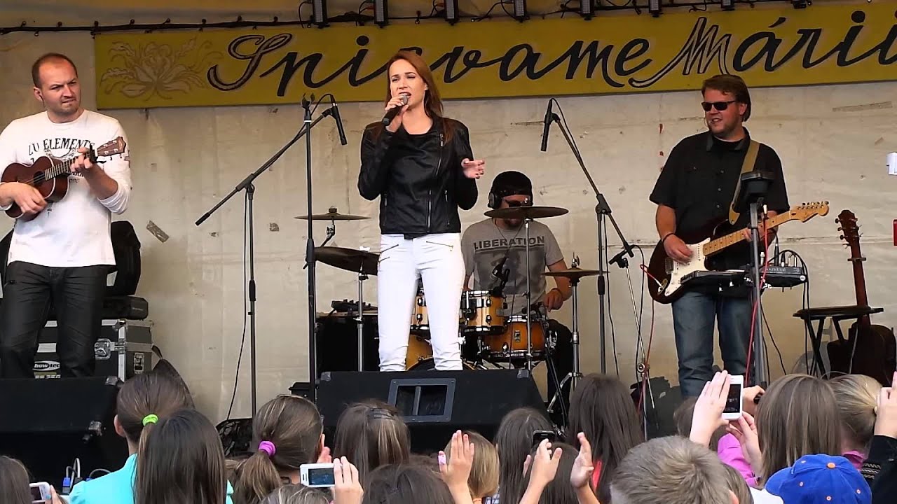 Kristina Pelakova & Horehronie Band Trstena 14.07.2013 - YouTube