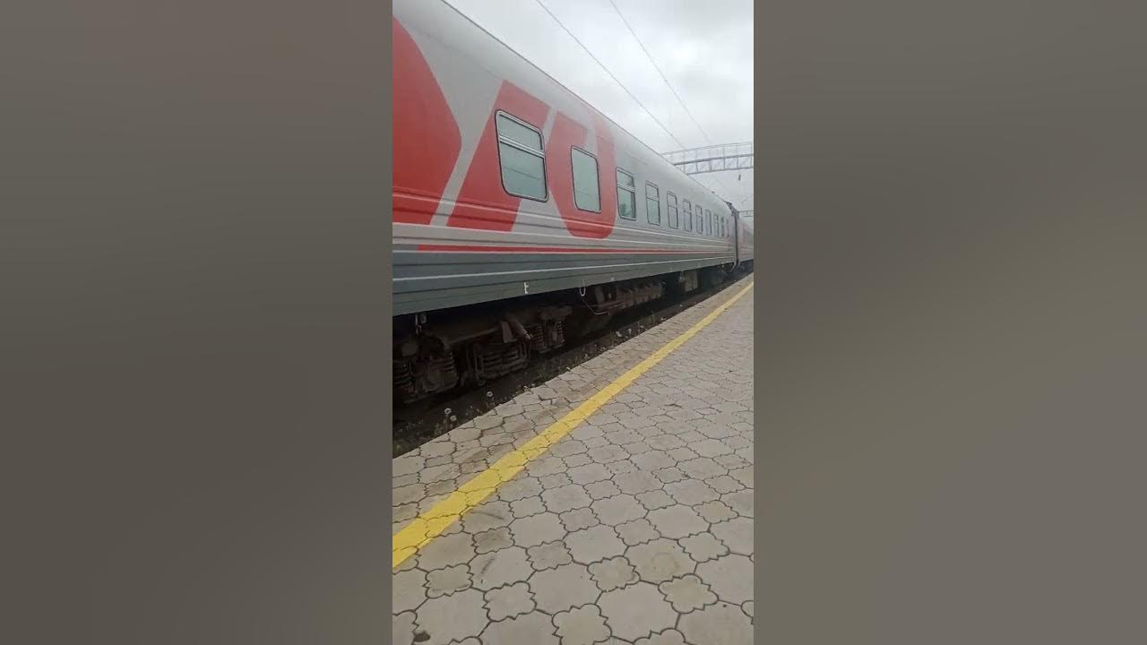 эп1п 060 с пассажирским поездом 001Э Россия Владивосток Москва опоздал ...