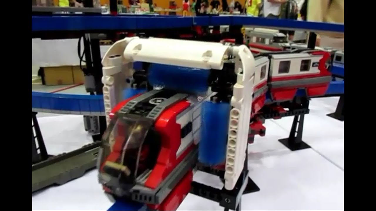 Lego Monorail & AGT in Japan Brickfest 2016 - YouTube