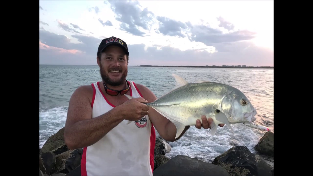 SURFACE FISHING FOR TAYLOR - YouTube