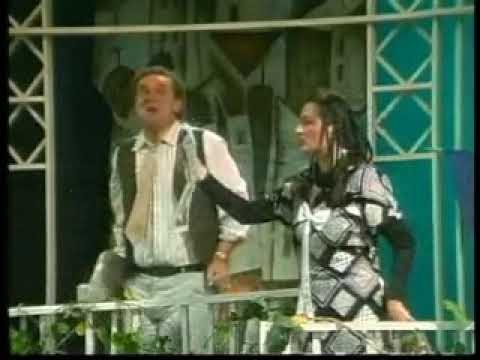 8 persona plus WMV V8 - YouTube