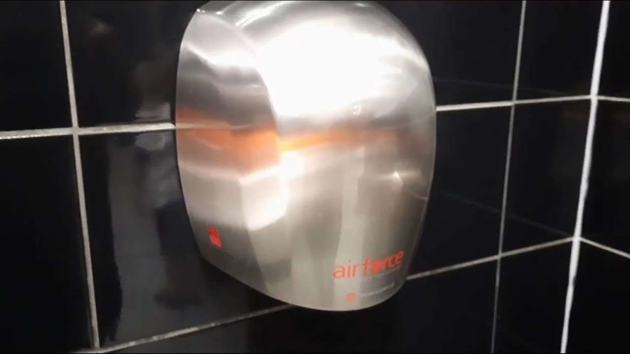 WDWH Airforce Hand Dryers at The Yellow Mall, MetroCentre, Gateshead 🚹 ...