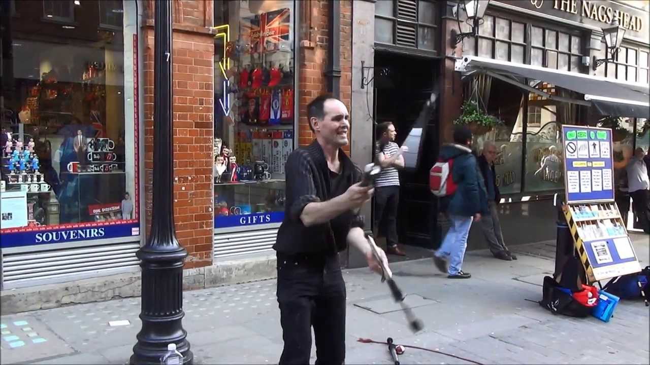 London Street Performer. Funny Juggler Seen in Covent Garden. - YouTube