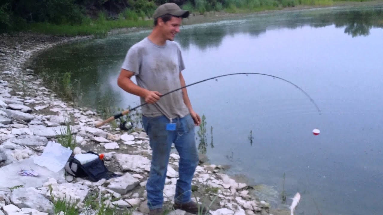 How to catch a fish in 5 Seconds.. By Josh Hinch - YouTube