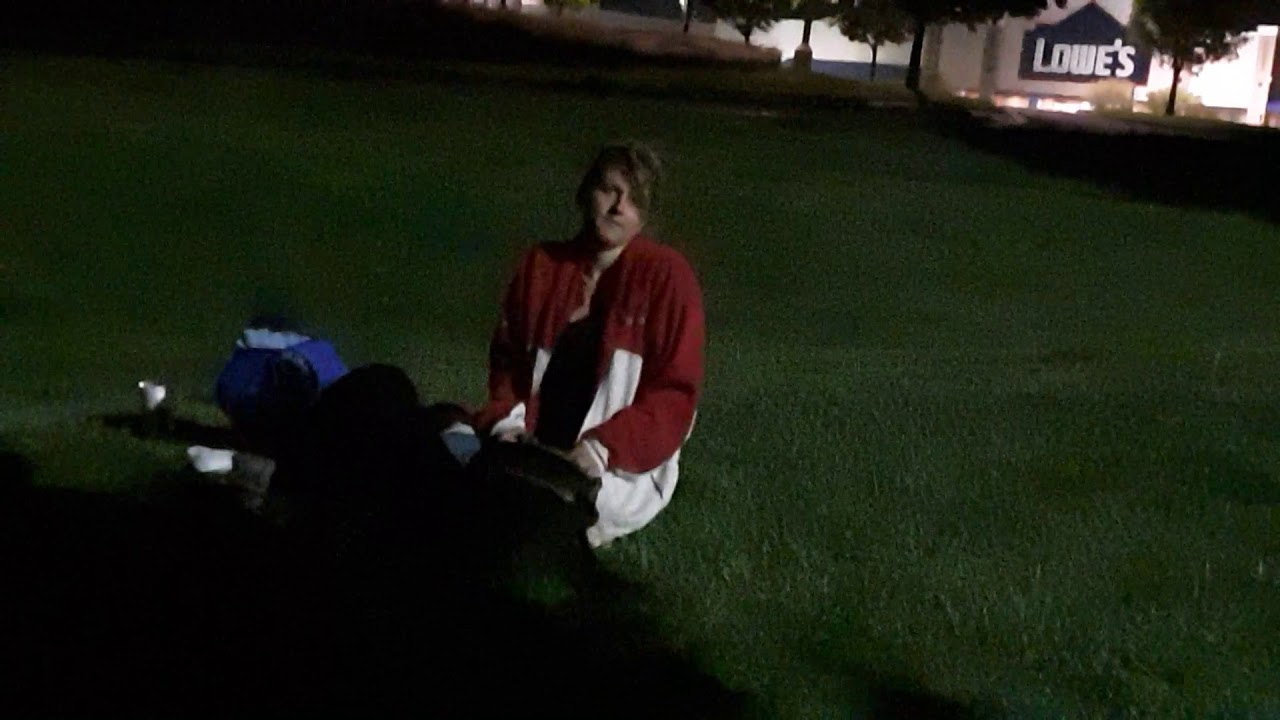 Random Lady Tweaking At Walmart (Extra Video) - YouTube