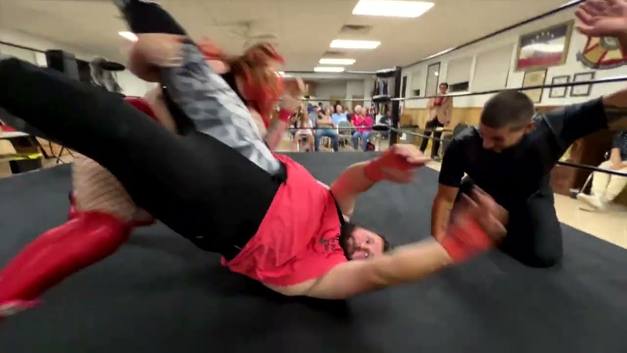 Super Nova Wrestling Division Zero Championship: Jessie Nolan vs Big ...