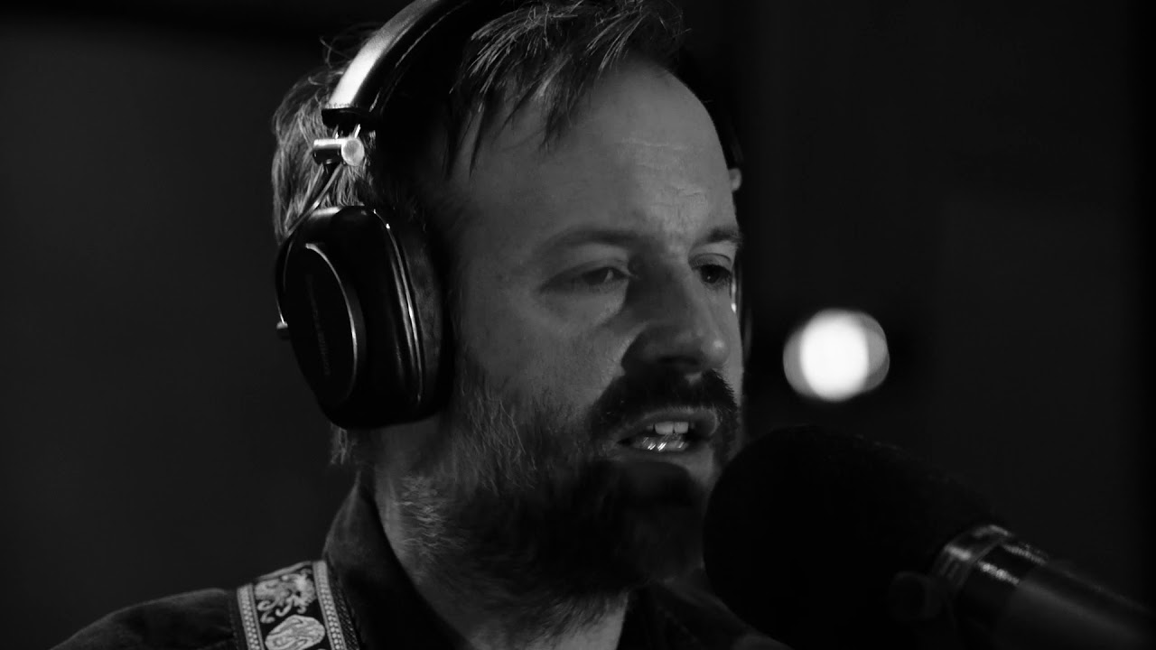 Jon Allen It's Just The End Of The World live at RAK Studios - YouTube