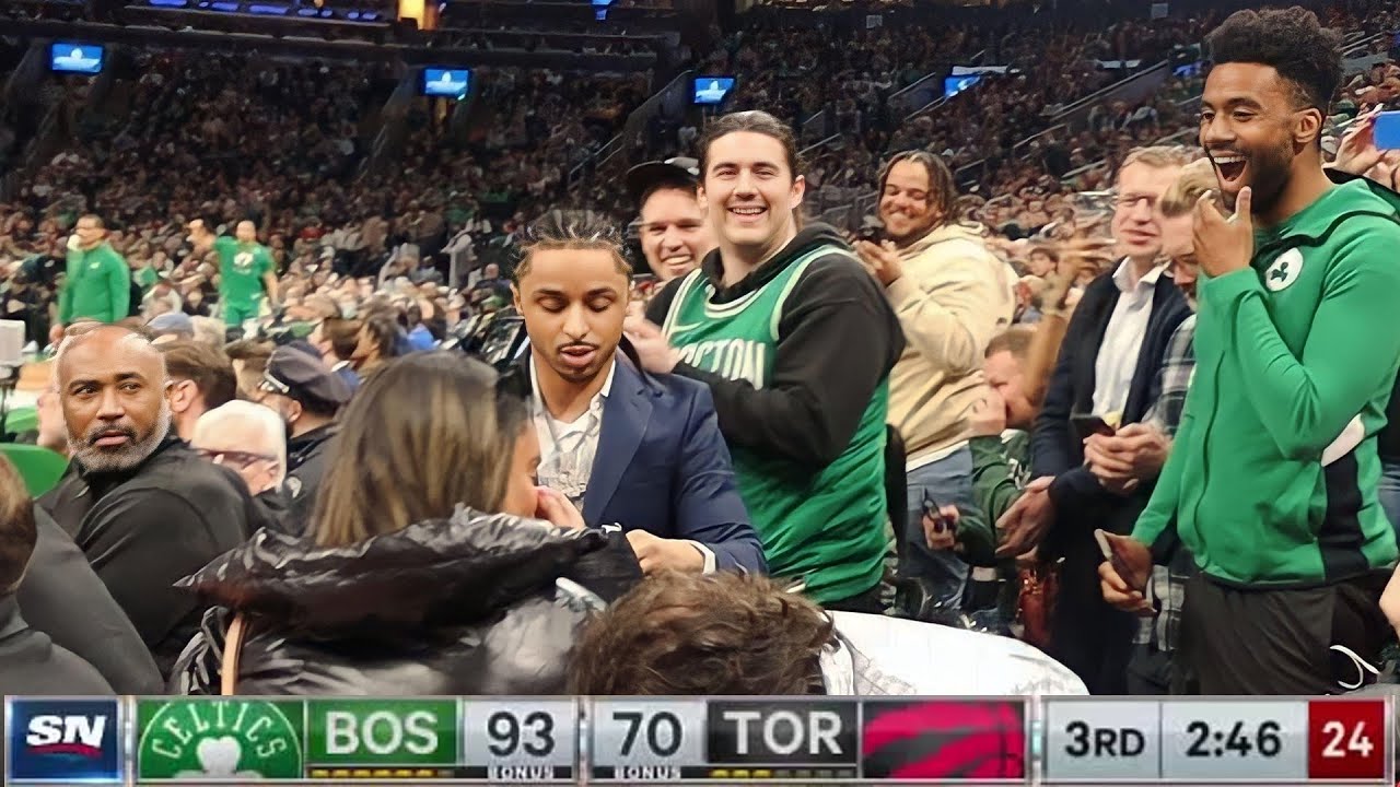 Marriage Proposal Rejected During NBA Game - YouTube