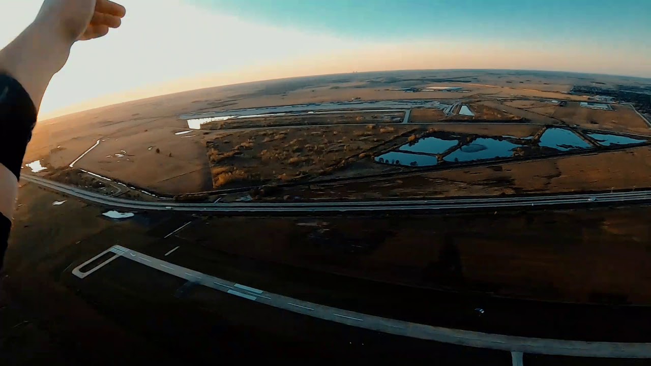 270 Valkyrie hybrid 90 Performance Designs Parachute - YouTube