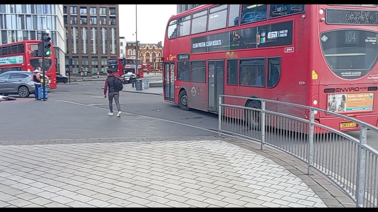 Go Ahead London ADL Enviro400 SN13 CJJ E278 On 104 To Beckton Bus ...
