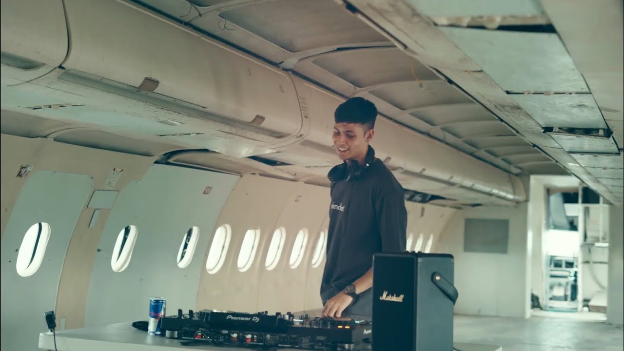 DJ Set inside an abandoned airplane (Afro House/ Melodic House) - YouTube