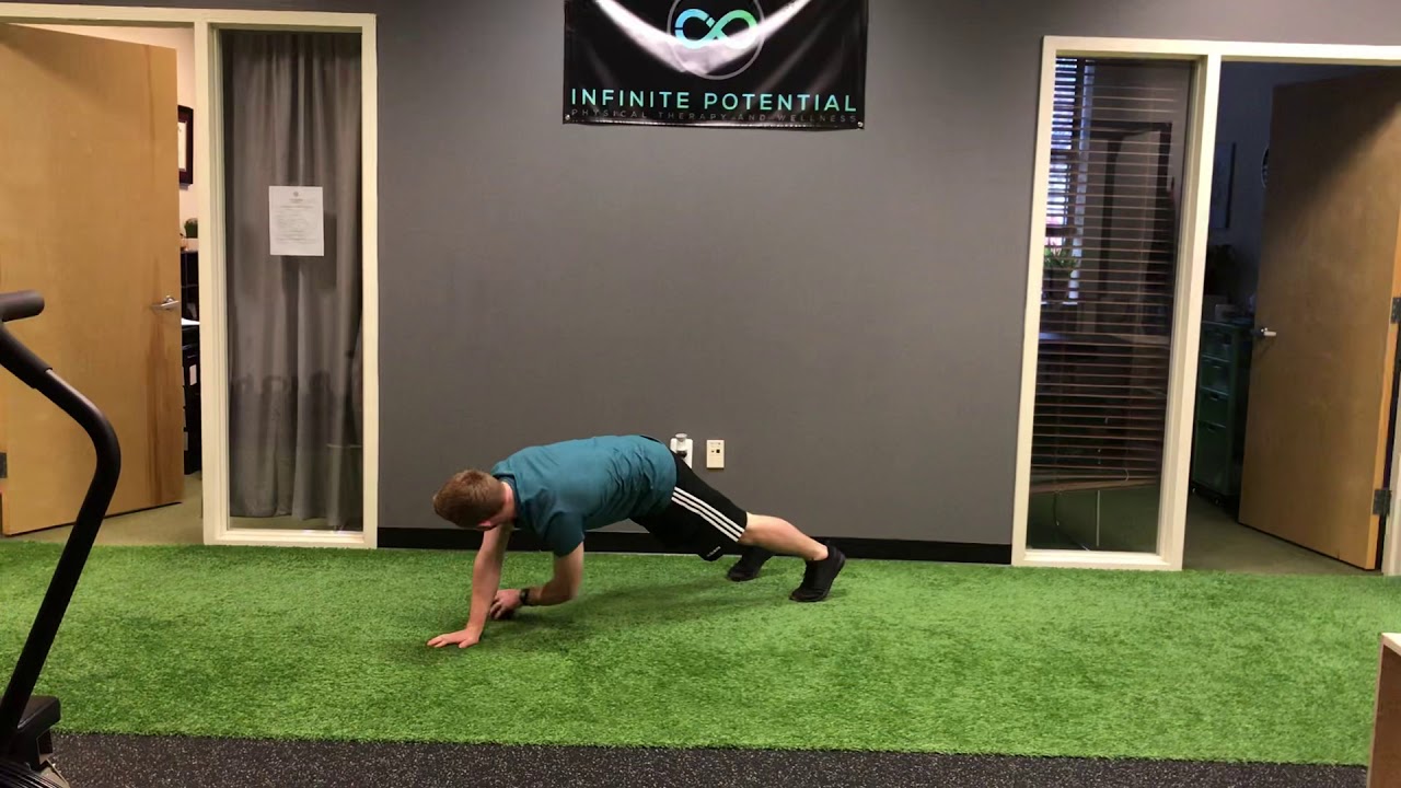 Build your shoulders: PLANK PUSH/PULL THROUGHS - YouTube