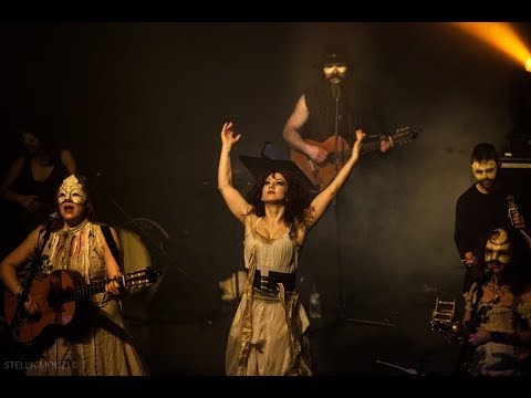 Daemonia Nymphe-Dios Astrapaiou (Live in Athens)