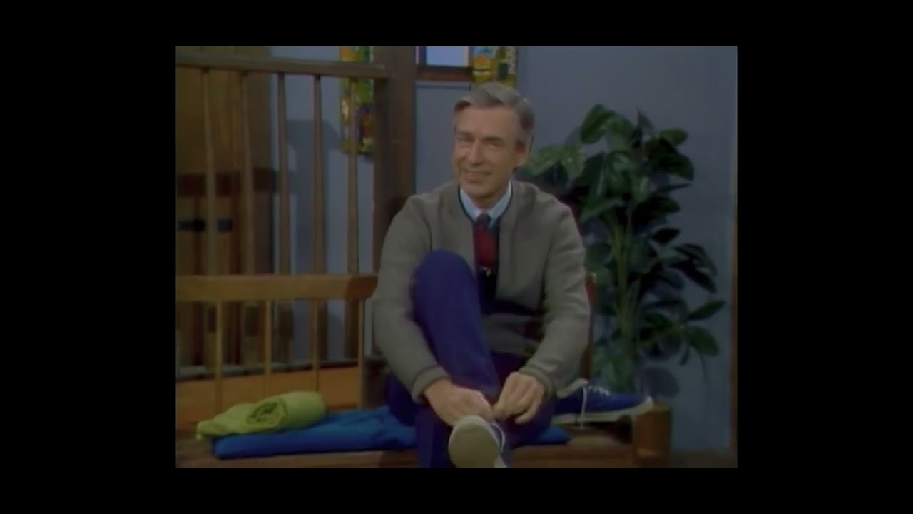Mister Rogers Neighborhood Discipline 1493 Opening Intro (1982) - YouTube