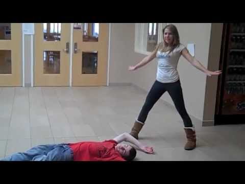 Mouth to Mouth CPR Style - YouTube