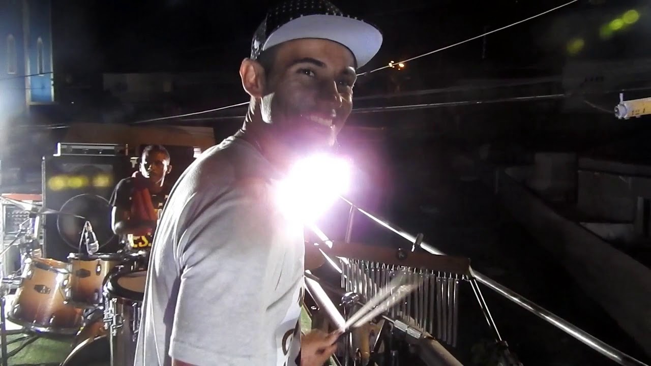 Show completo Banda Kairos em Aroeiras 2018 - YouTube