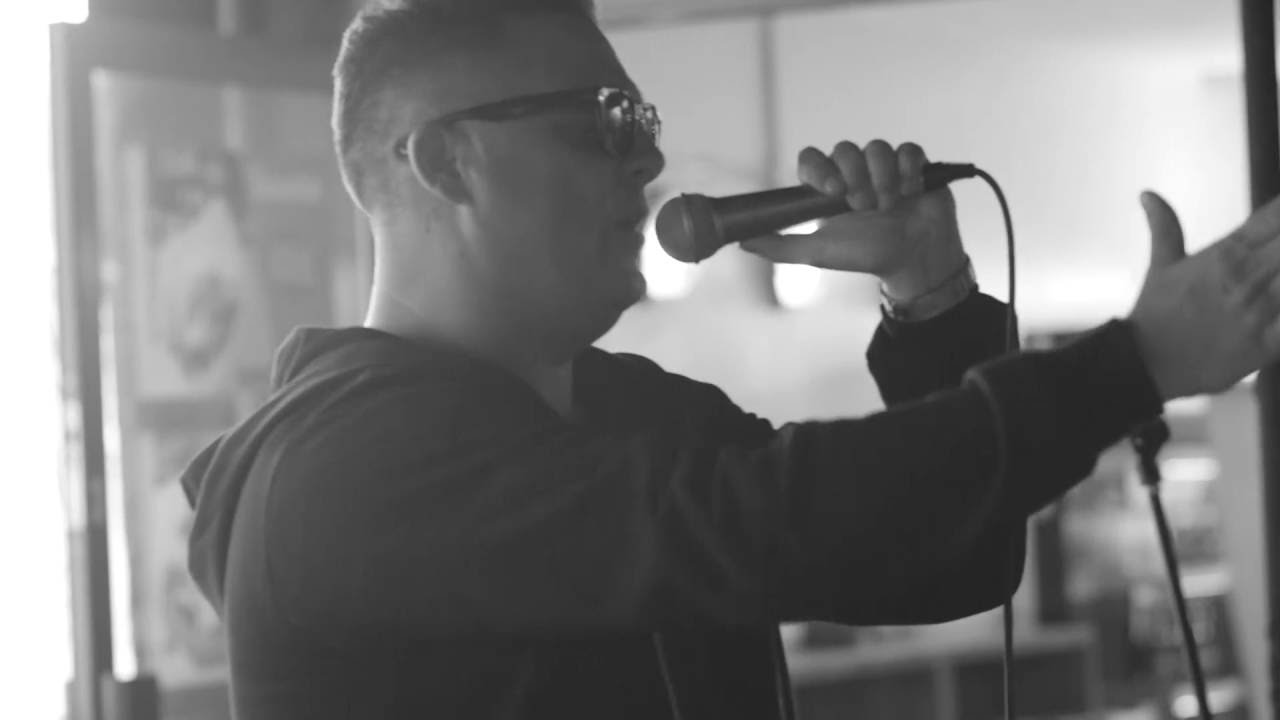 Damien Soul - Crazy ( Cover ) - YouTube