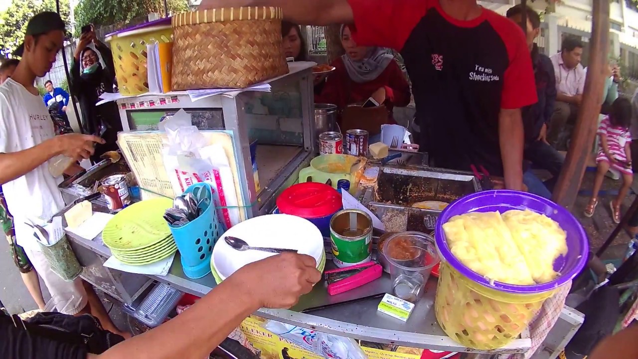 Kue Leker Paimo Jajanan Legendaris Semarang - YouTube