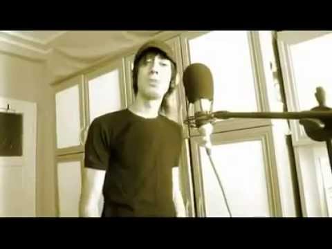efeCan rap in the isyan yeni 2013 - YouTube