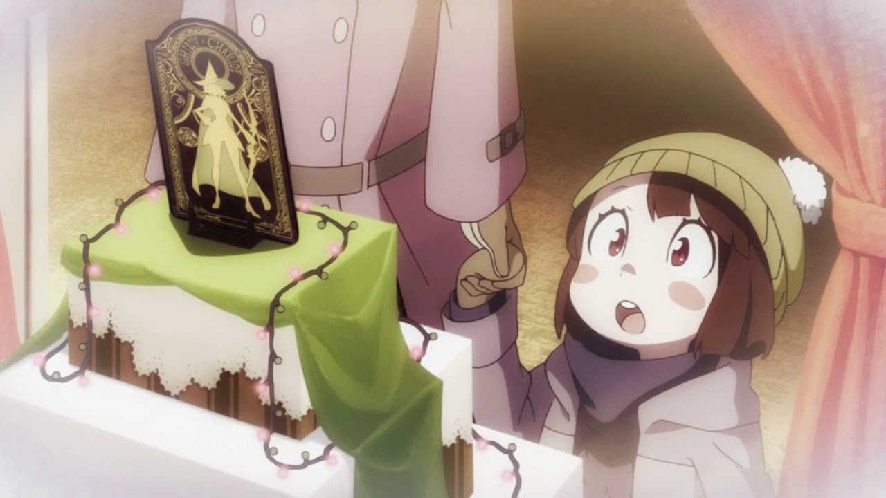 30 Minutes of Akko Listening to Christmas Music in a Mall - YouTube