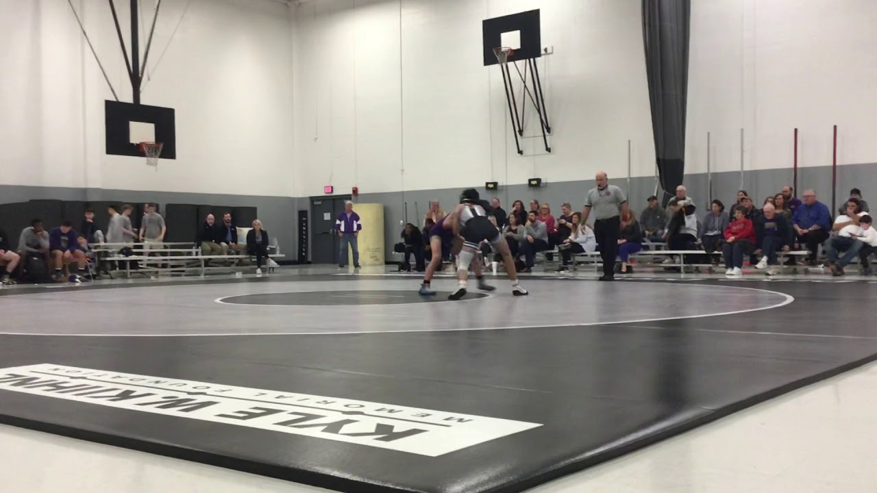 Eric Becerra (126) vs CBHS 1/28/20 - YouTube