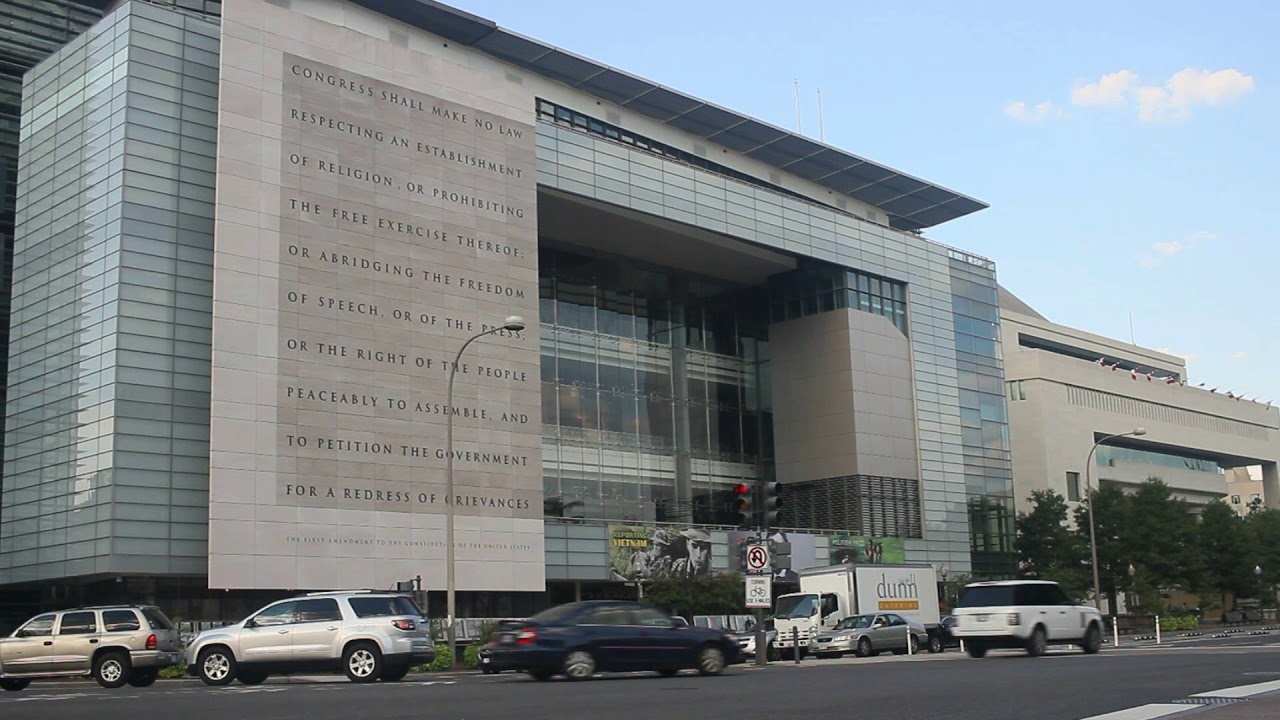 The Newseum Building In Washington D C - YouTube