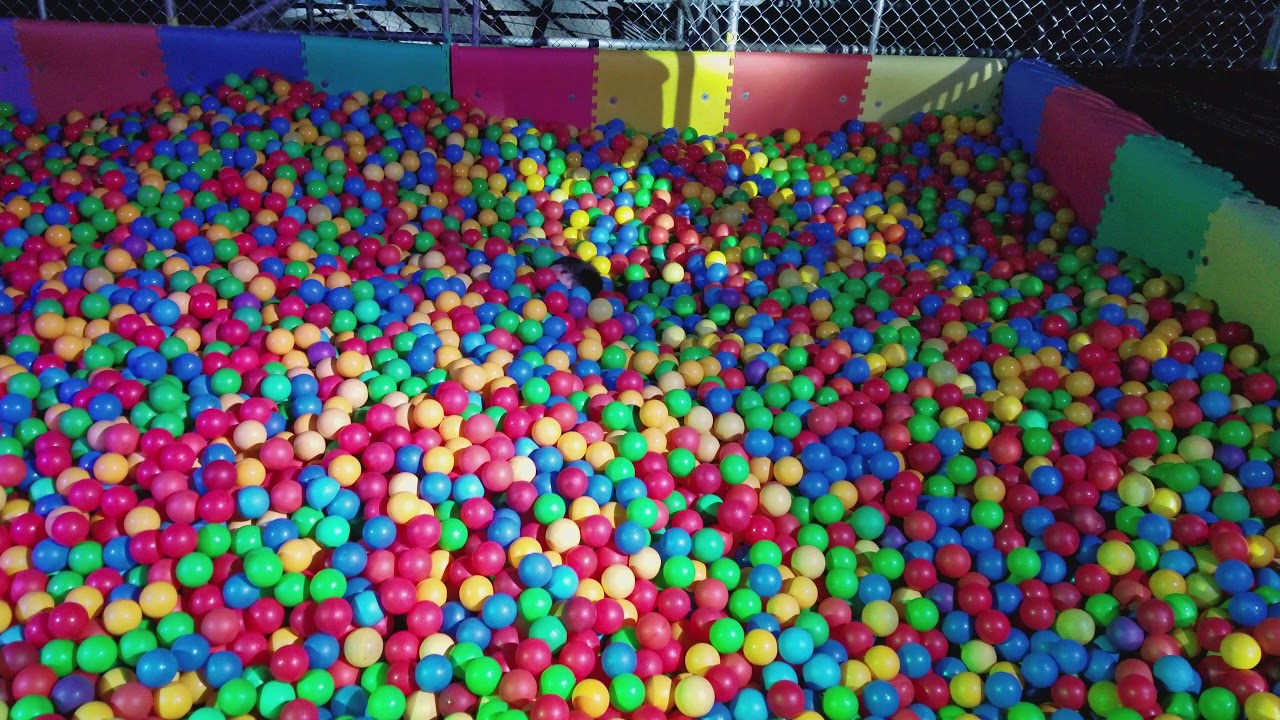 Cliff Jumping in the ball pit @ EDC Las Vegas 2017 - YouTube