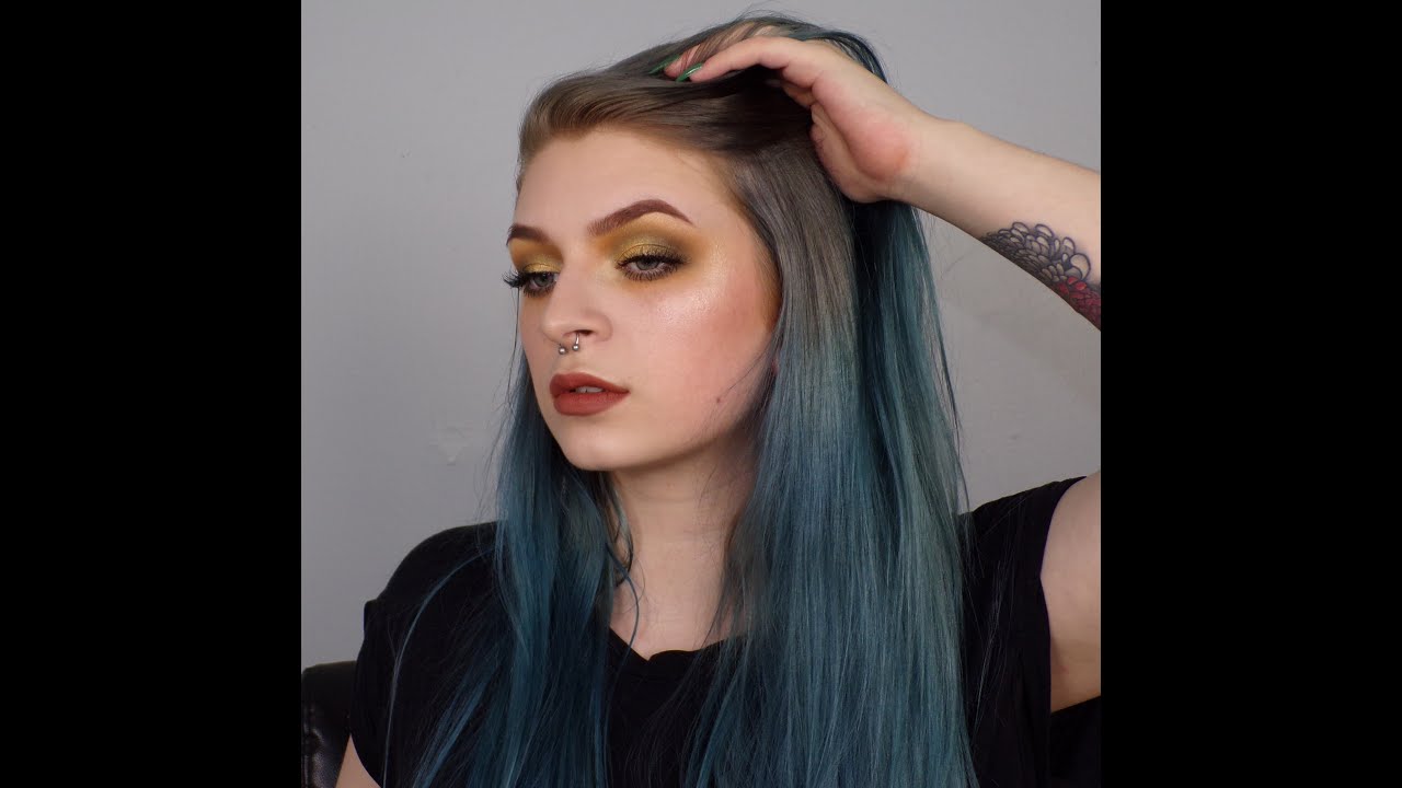 Green And Gold Smokey Eyeshadow || Katie Draper - YouTube
