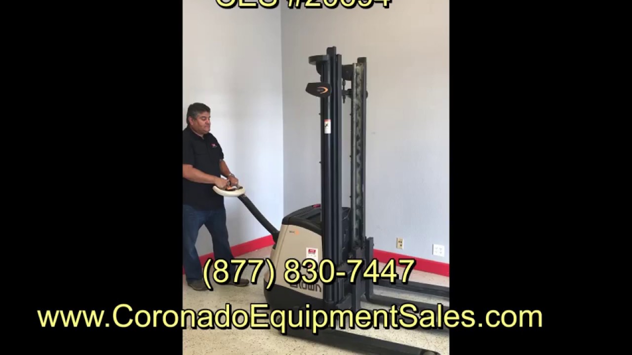 CES #20694Crown SX3000 30 Straddle Walkie Stacker - YouTube