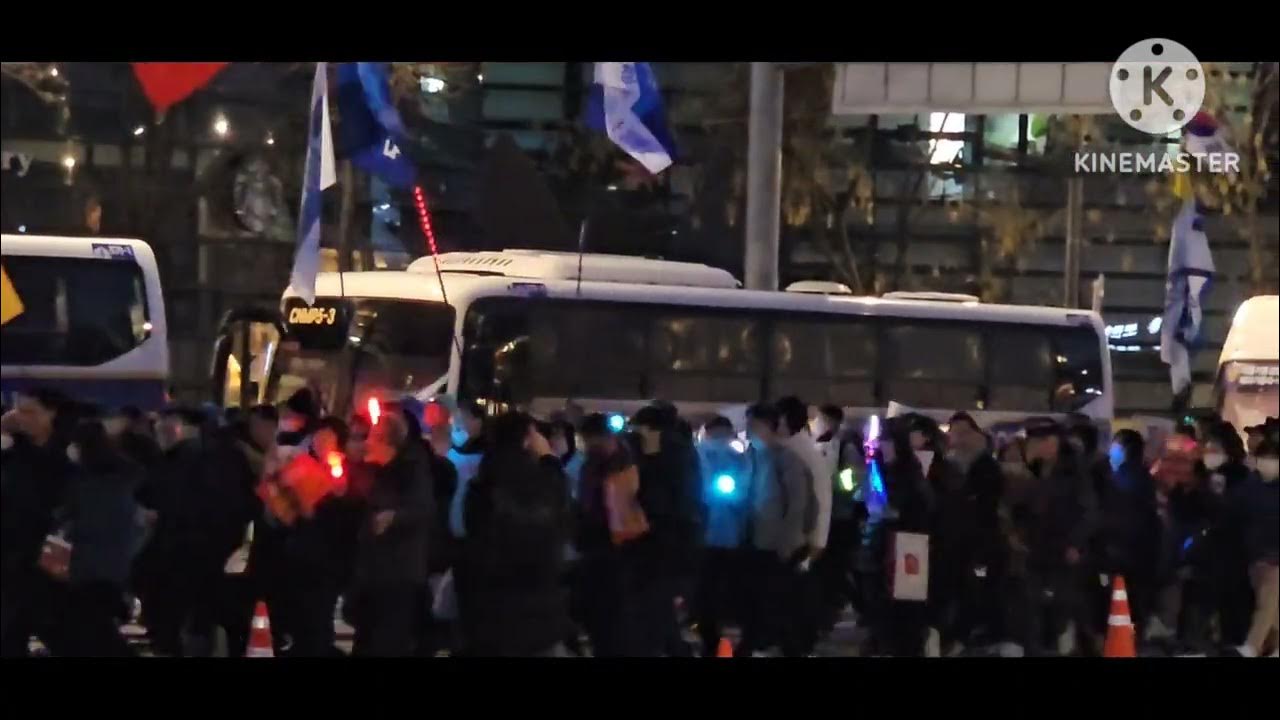 북한산 김재영 (촛불집회 5) 2025년 3월 1일 광화문광장 구독과 좋아요 부탁해요 - YouTube