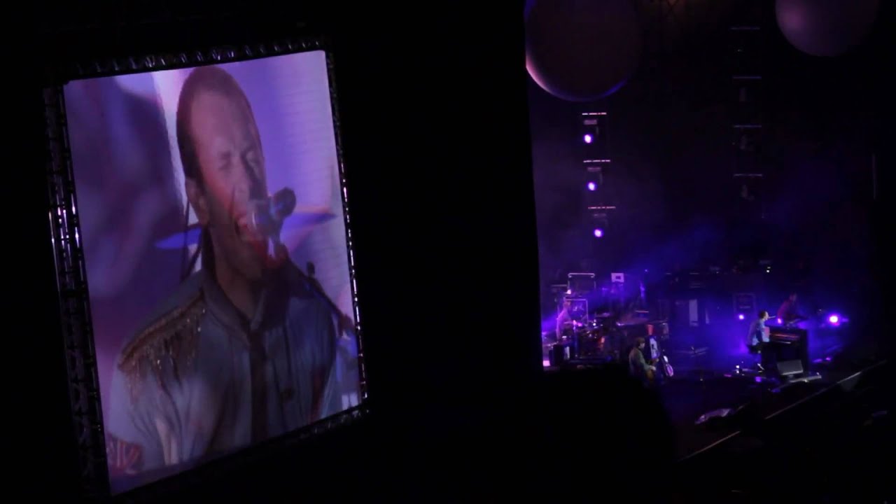 Coldplay - Live in Rio - The Scientist - YouTube