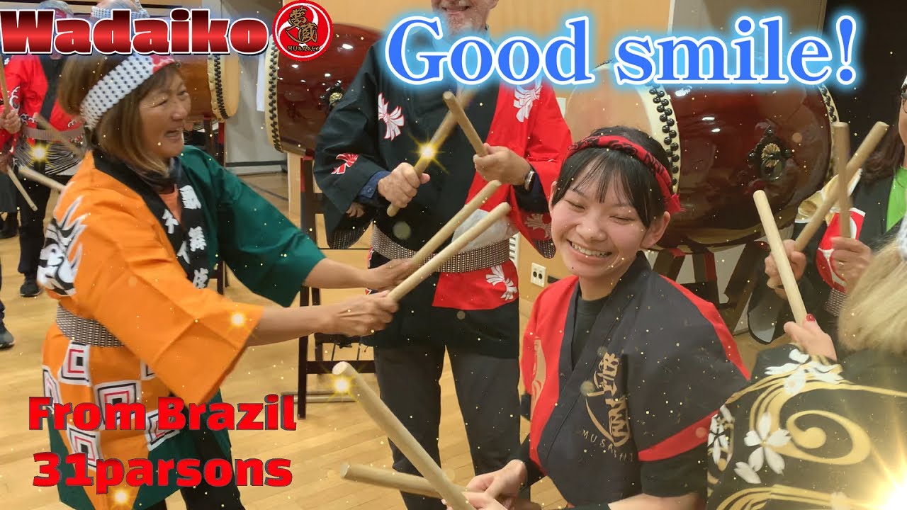 Wadaiko Experience Seniors from Brazil31persons - YouTube