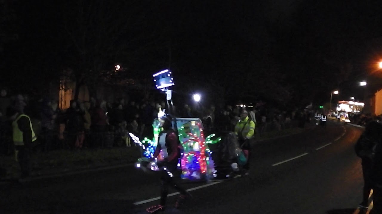 Izzy Wheeler at Burnham-on-Sea Carnival 2019 - YouTube
