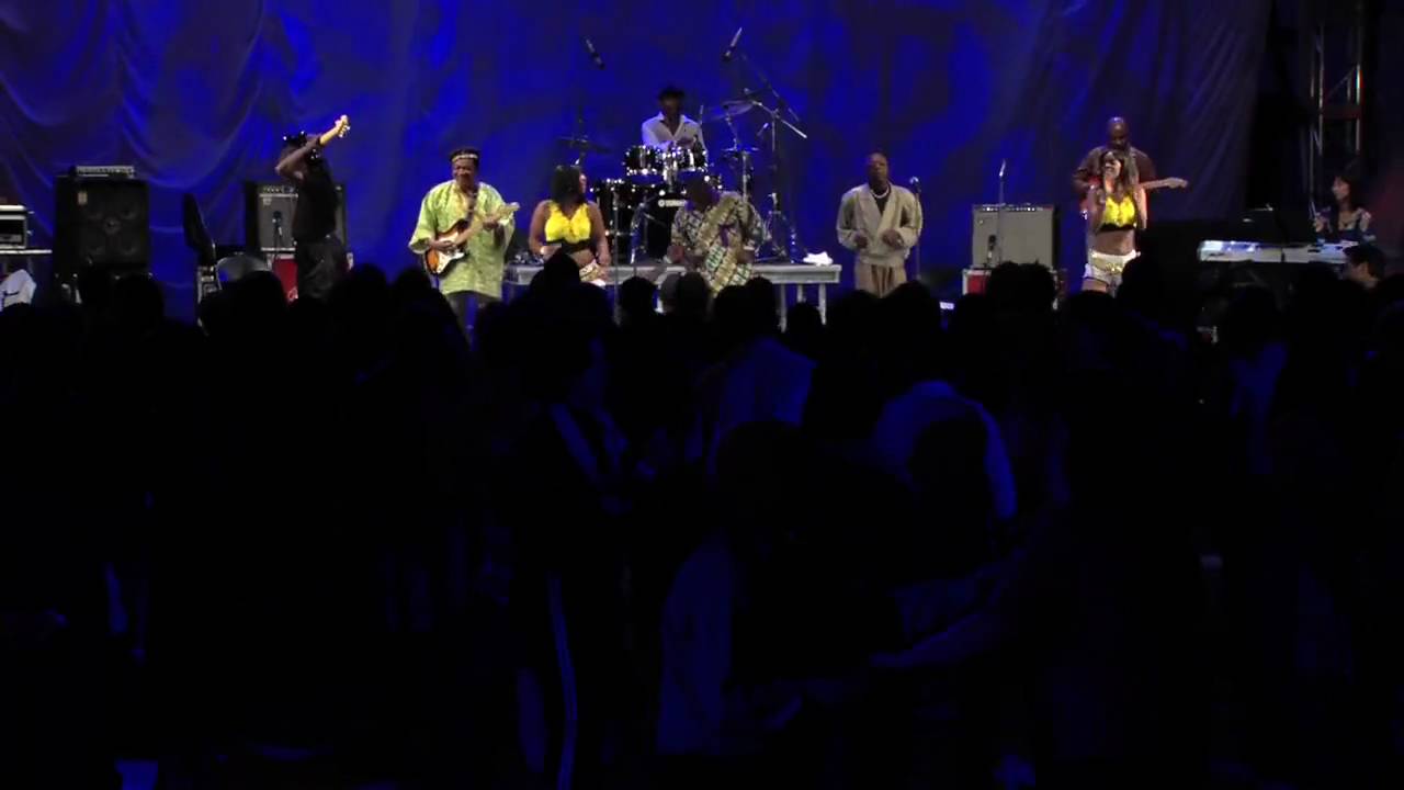 Samba Mapangala and Orchestra Virunga at New York City's Lincoln Center ...