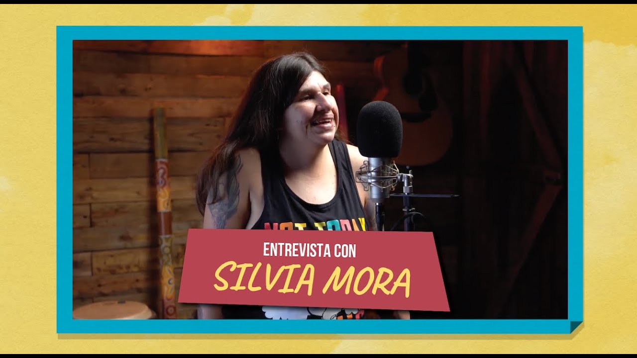 Entrevista con Silvia Mora - YouTube