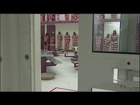 SPLC: Jeff. Co. Jail inmates under 18 endure abuse, neglect
