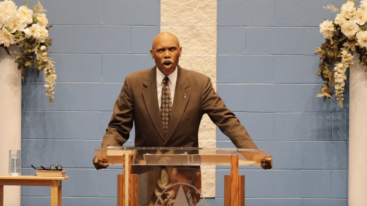 Living out God's Grace Sun Pastor Alston - YouTube