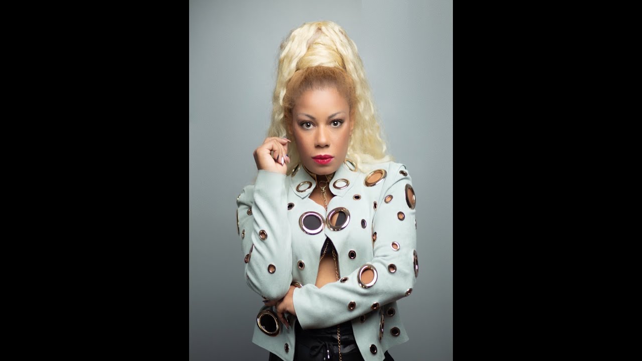 Magda Kay lockdown set (Instagram Live) - YouTube