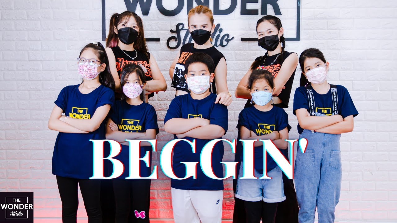 Maneskin - Beggin' | Dance Video by TheWonderStudio - YouTube