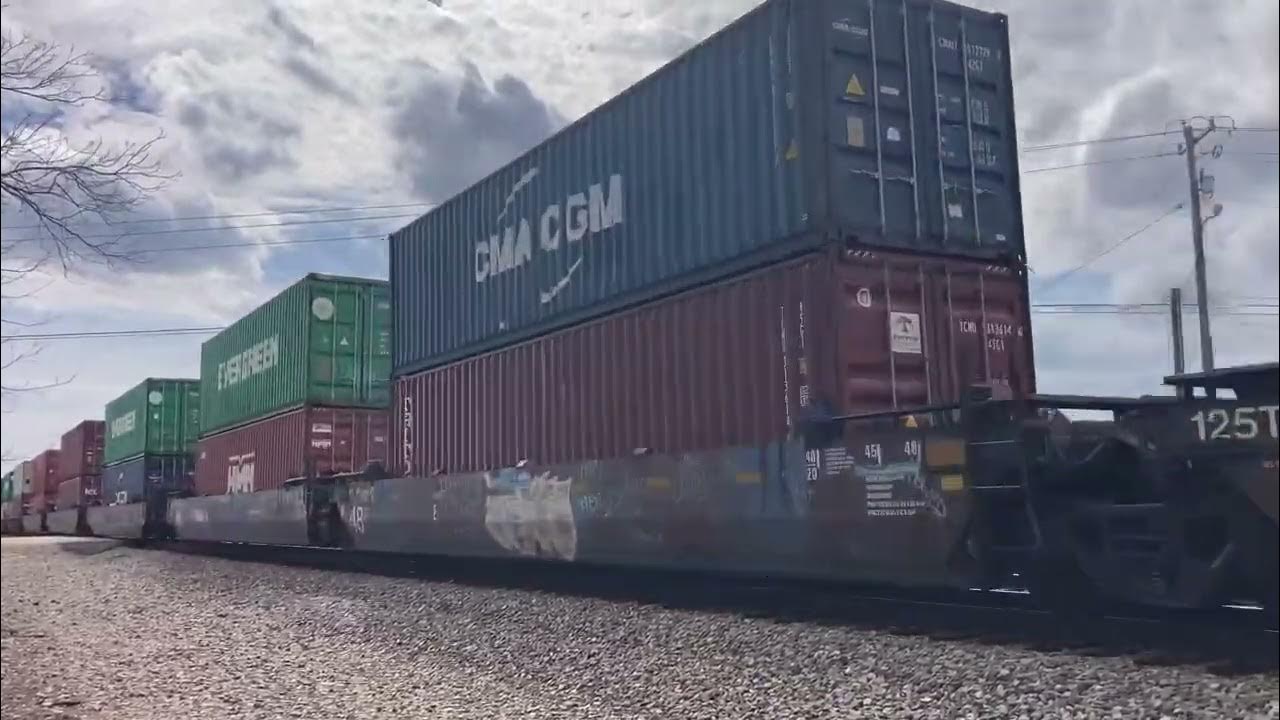 CSX 5117 Leads Long CSX I038 Double Stack Train NB Florence SC 296 Axles - YouTube